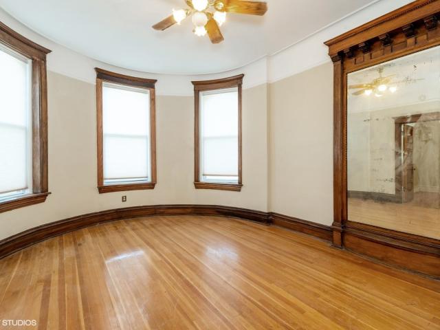 4740 S Prairie Ave, Unit 3, Chicago, IL 60615 | MLS #12552 | Compass