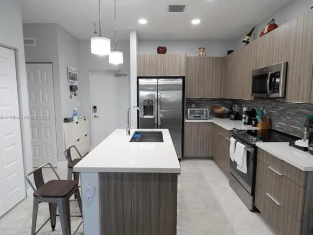 4740 84th Ct NW #47, Doral, FL 33166