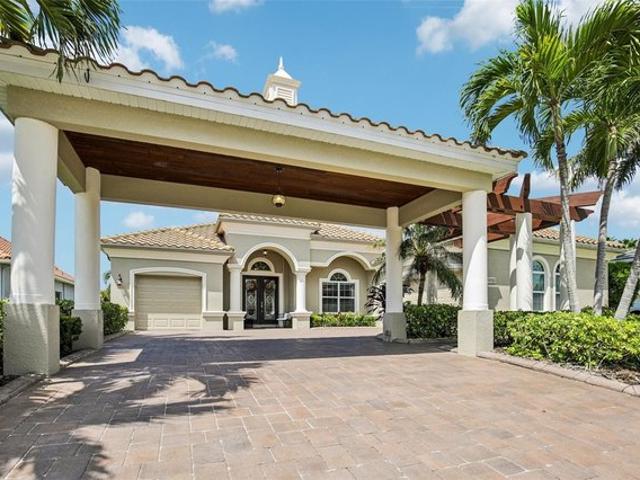 4741 Mainsail Dr, Bradenton, FL 34208