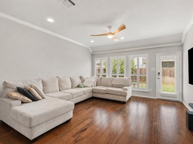 4741 Meadow Green Trl, Fort Worth, TX 76244