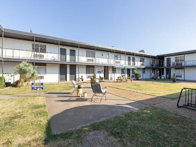4741 Ridgeway Drive 1 Bedroom Apartment for Rent at 4741 Ridgeway Dr, Del City, OK 73115