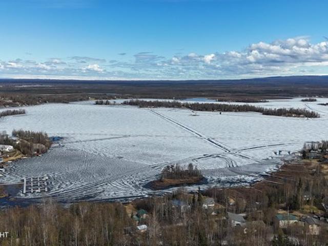 4741 S Roundabout Cir, Big Lake, AK 99652