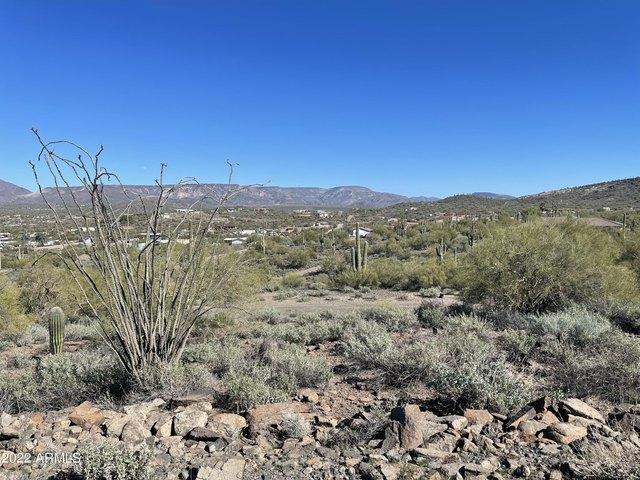 47421 N 31st Ave, New River, AZ 85087