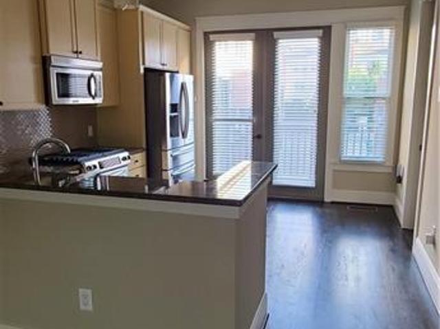 4742 Cypress Commons