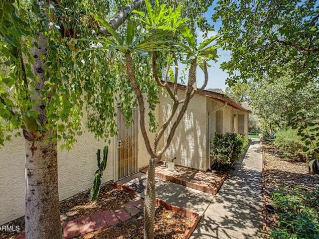 4742 W Escuda Dr, Glendale, AZ 85308