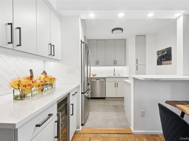 474 48th Avenue 7E