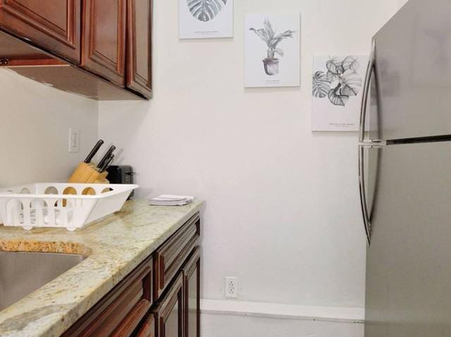 474 9th Avenue 4 Bedroom Apartment for Rent at 474 9th Ave #1323895P, New York, NY 10018 Garment District