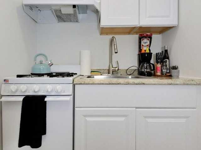 474 9th Avenue 1 Bedroom Apartment for Rent at 474 9th Ave #1323932P, New York, NY 10018 Garment District