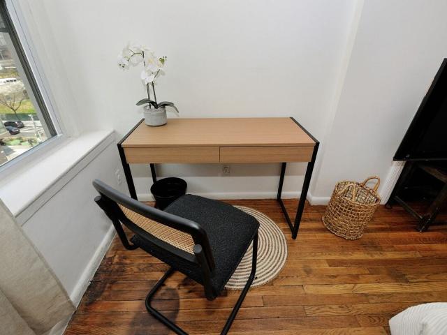 474 9th Avenue 1 Bedroom Apartment for Rent at 474 9th Ave #1323932P, New York, NY 10018 Garment District