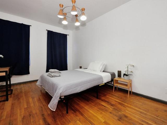 474 9th Avenue Studio Apartment for Rent at 474 9th Ave #1323918P, New York, NY 10018 Garment District