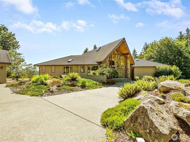 474 Blue Mountain Rd, Chimacum, WA 98325