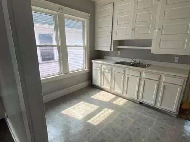 474 E 128th Street
