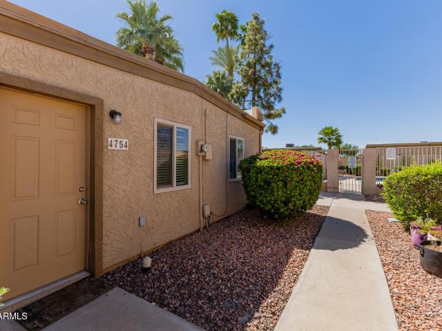 4754 N 14th St, Phoenix, AZ 85014 | MLS #7005 | Compass
