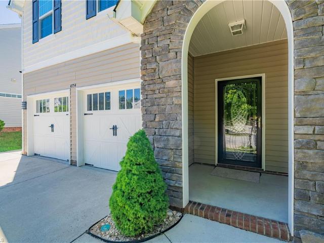 4754 Abbey Park Road