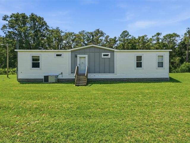 4754 SW 10th St, Bell, FL 32619