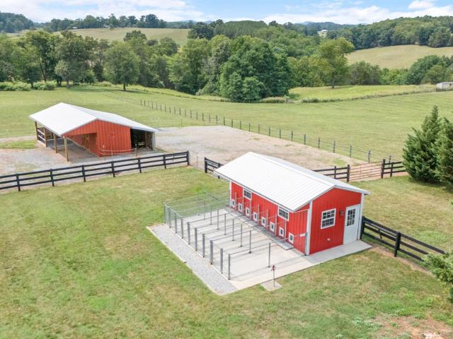 4755 Old Country Road