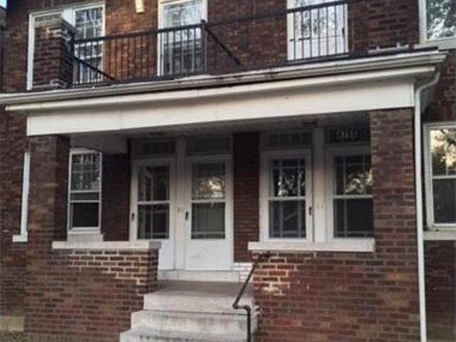 4755 Alaska Ave, Saint Louis, MO 63111