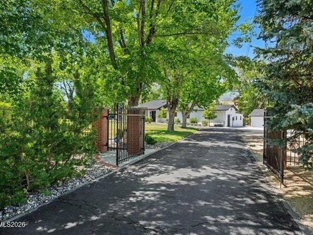 4755 Canyon Dr, Reno, NV 89519