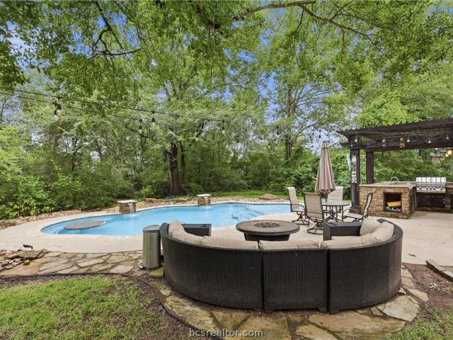 4755 Johnson Creek Loop