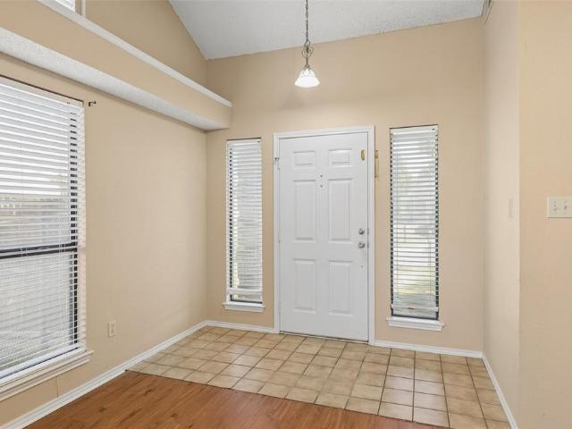 4756 Veronica Circle