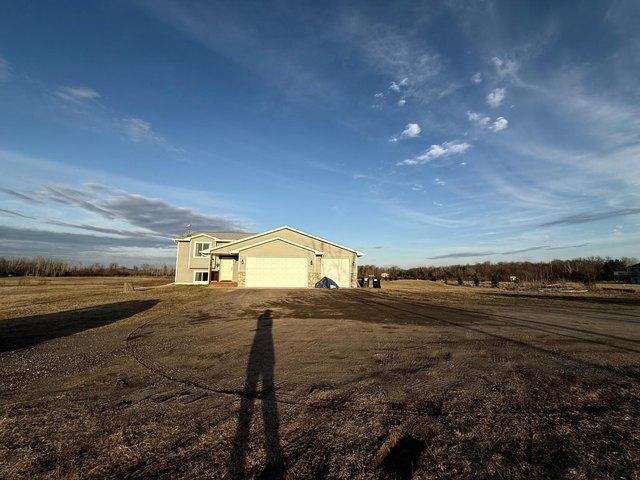 47575 Falcon Ave, Rush City, MN 55069