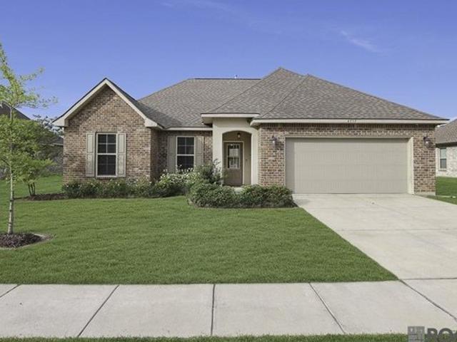 4757 Bayou Plantation Dr, Addis, LA 70710