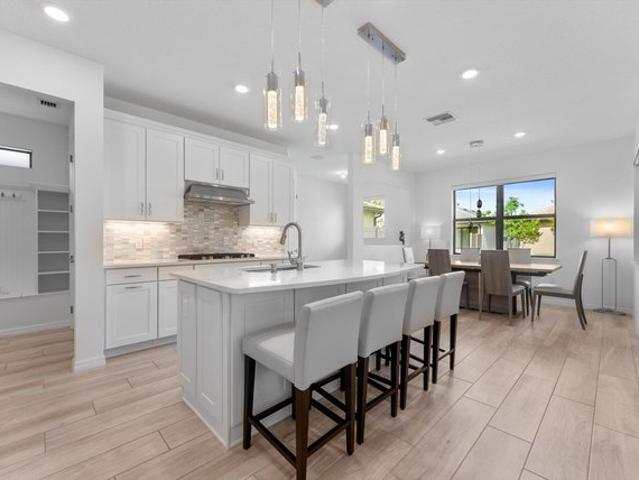 4757 Roldan Ct, Lake Worth, FL 33467