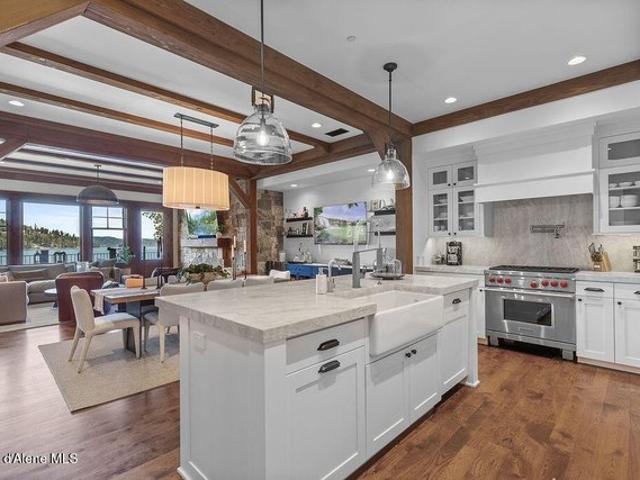 4757 S Arrow Point Dr Unit 307, Harrison, ID 83833