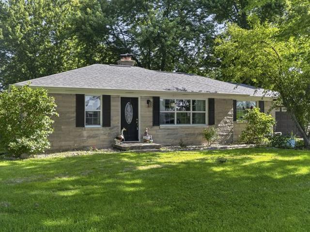 4758 E Hadley Rd, Mooresville, IN 46158