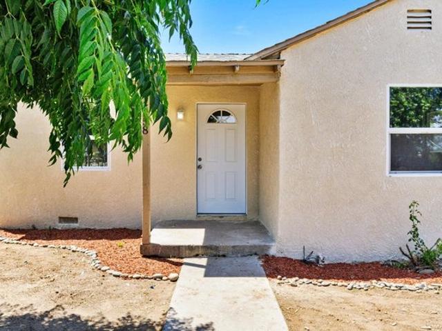 4758 E Montecito Ave, Fresno, CA 93702