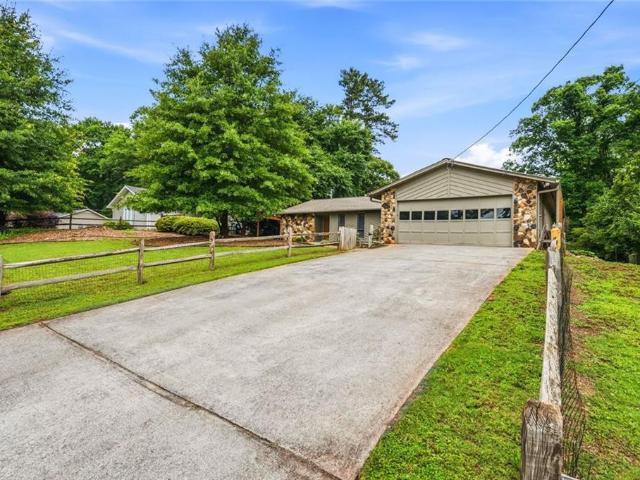 4759 Mockernut Court