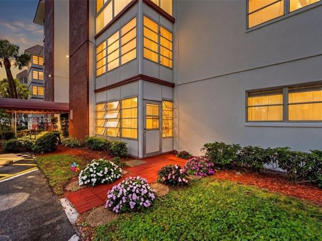 4750 NW 22nd Ct Apt 115, Lauderhill, FL 33313