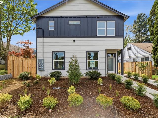 4750 N Vanderbilt St, Portland, OR 97203 | MLS #176001 | Compass