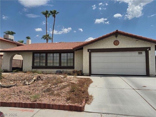 4750 Nambe Dr, Las Vegas, NV 89121