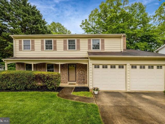 4750 Carterwood Dr, Fairfax, VA 22032