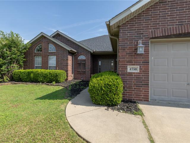 4750 W Homespun Drive