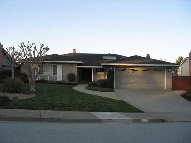 $4750 / 4br VIEW VIEW VIEW Burlingame View Home in Mills Estate