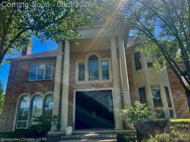 47515 Bellagio Dr, Novi, MI 48167
