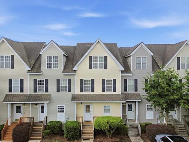 4751 Arco Ln, North Charleston, SC 29418