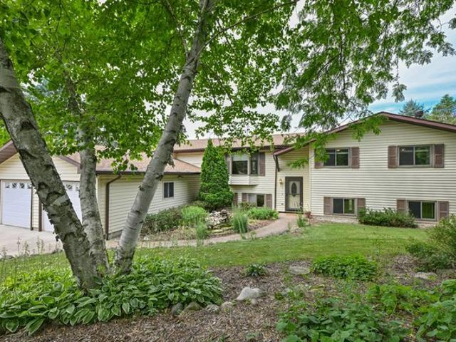 4751 E Oakview Dr, Milton, WI 53563