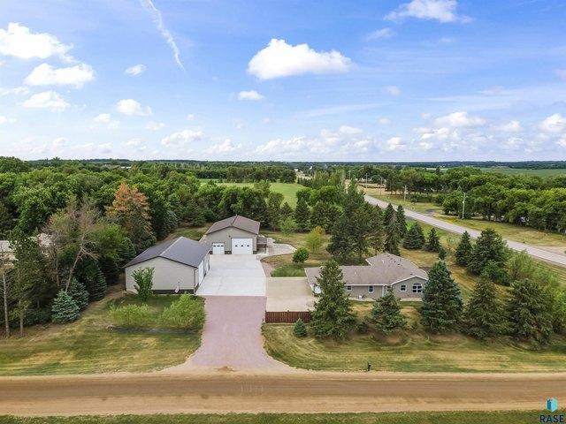 47527 th St, Renner, SD 57055
