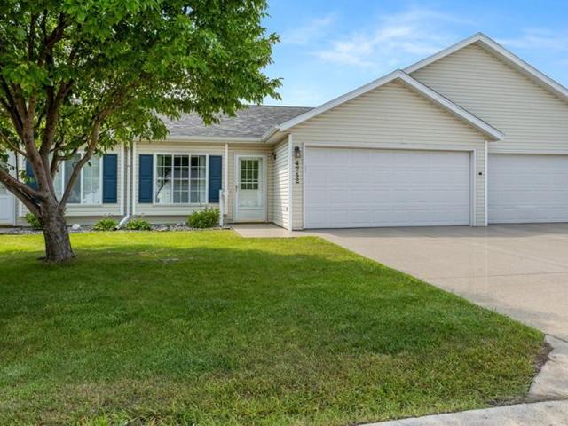 4752 10th Ave S, Fargo, ND 58103