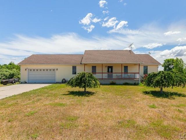 4753 Holloway Rd, Adrian, MI 49221