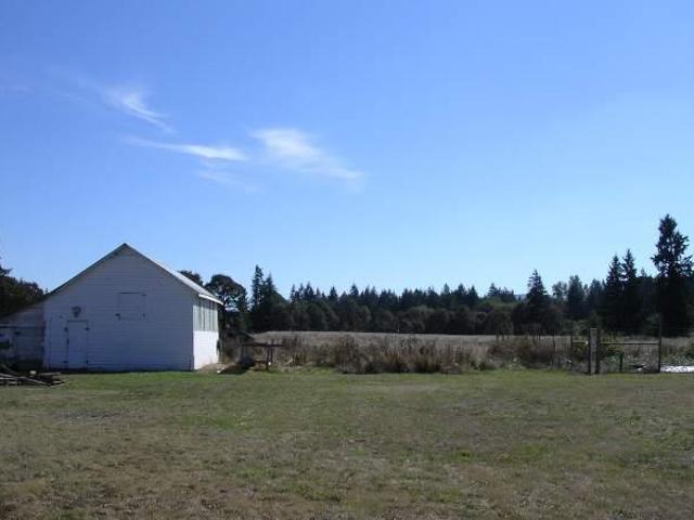 $475 10 Acres with Barn Lebanon