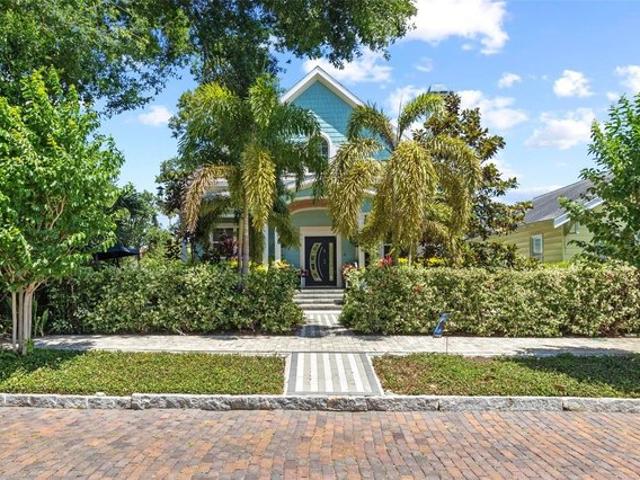 475 27th Ave N, Saint Petersburg, FL 33704