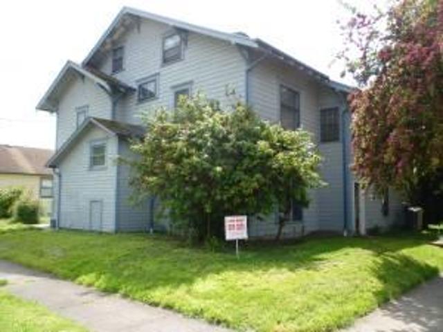 $475 / 2br Spacious and Unique! Albany map