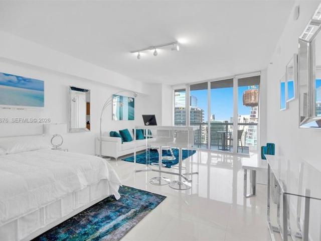 475 Brickell Ave Apt 5010, Miami, FL 33131