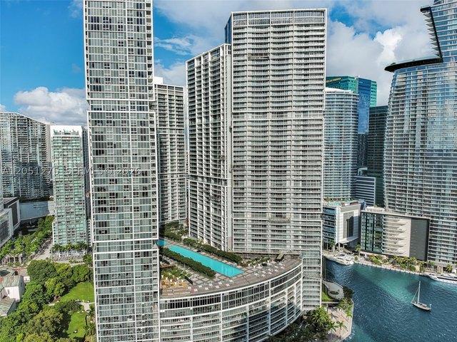 475 Brickell Ave Apt 3111, Miami, FL 33131
