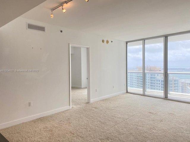 475 Brickell Ave Apt 3407, Miami, FL 33131