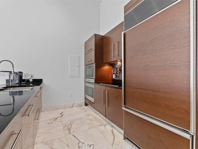 475 Brickell Ave, Unit 2209, Miami, FL 33131 | MLS #A11991